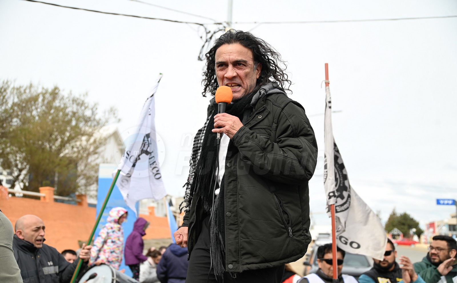 Chavez: "No nos olvidemos de quienes dicen representar los intereses de ...